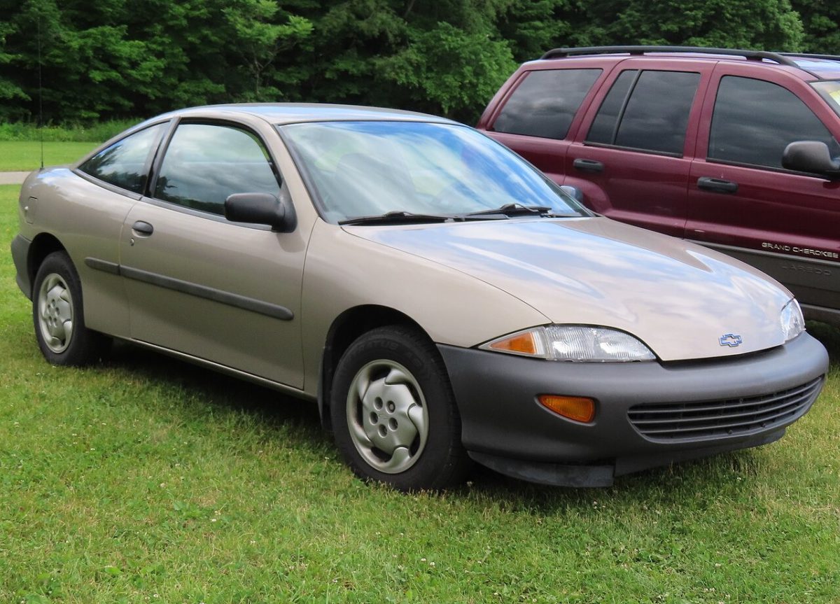 Top 7 Small Economy Cars That Defined the 1980s - Gadget Review