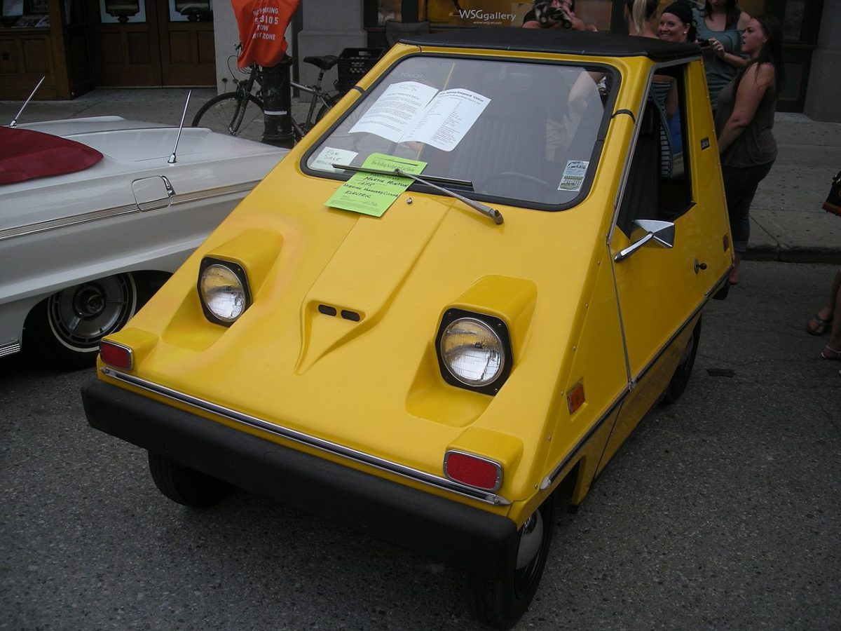 Outrageous Inside and Out: 19 of the Strangest Cars Ever Built - Gadget ...