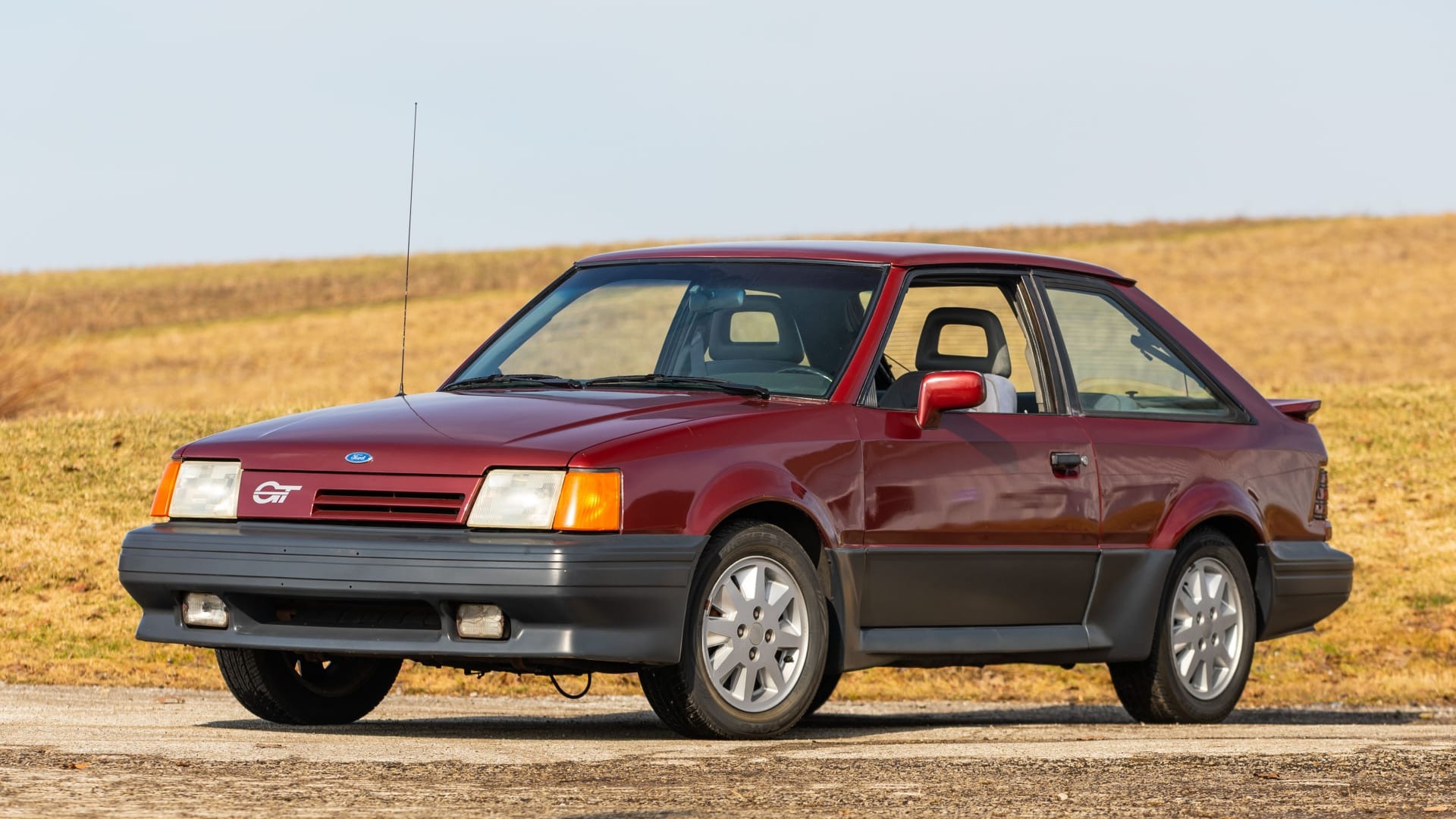 Top 7 Small Economy Cars That Defined the 1980s - Gadget Review
