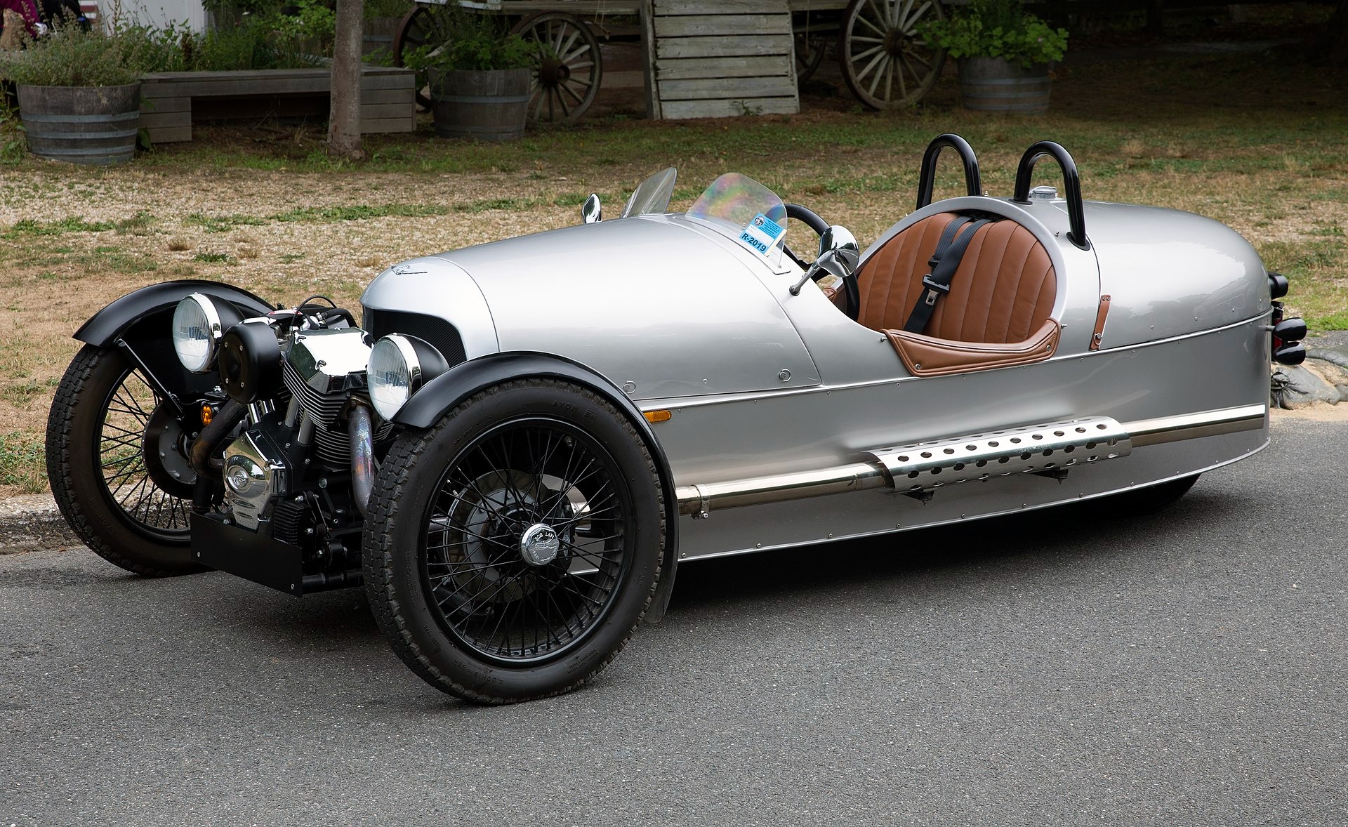 Jay Leno’s Garage Deep Dive: The 13 Weirdest Cars You’ve Never Seen ...