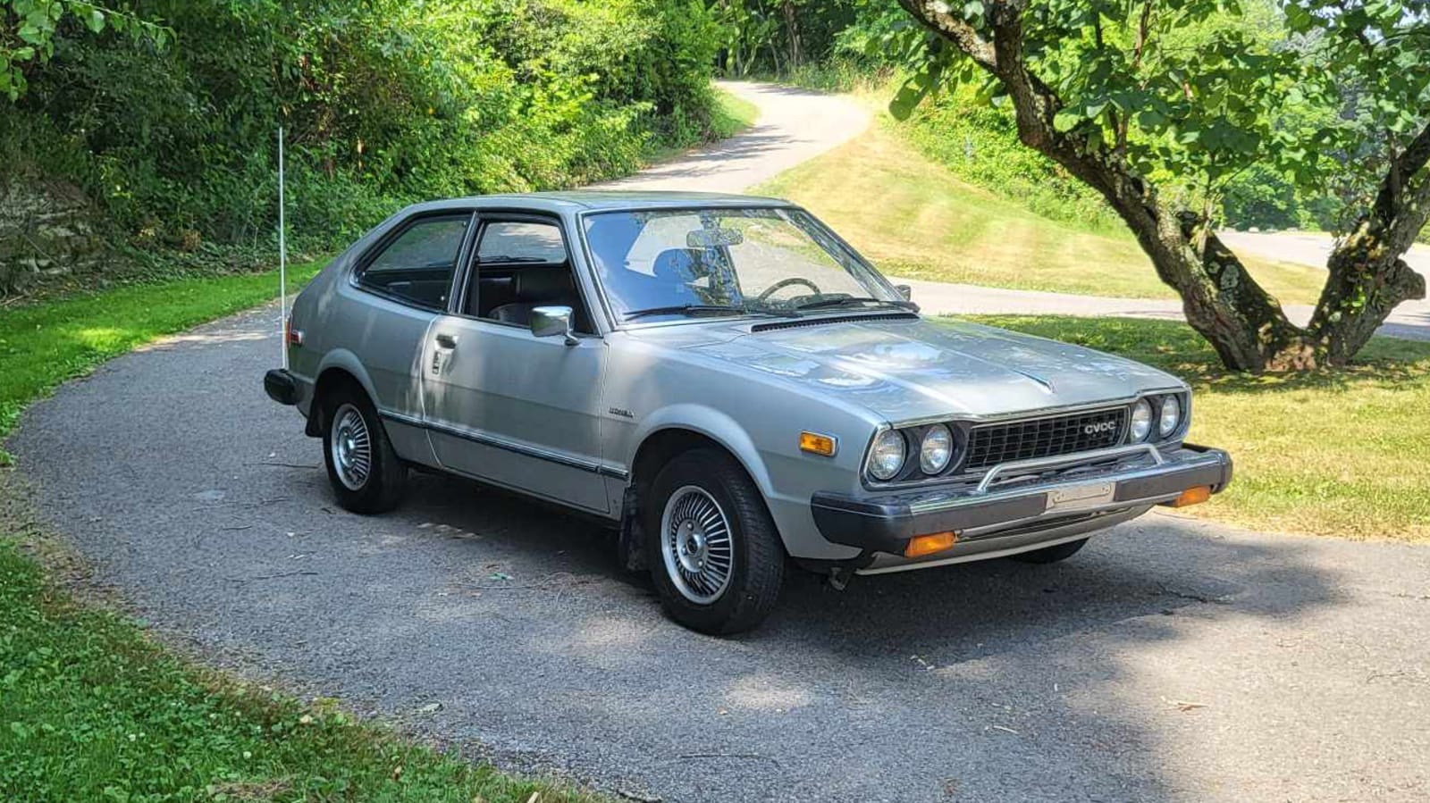 7 of the Best Absurdly Cheap Cars You Can Find For Under $10K - Gadget ...