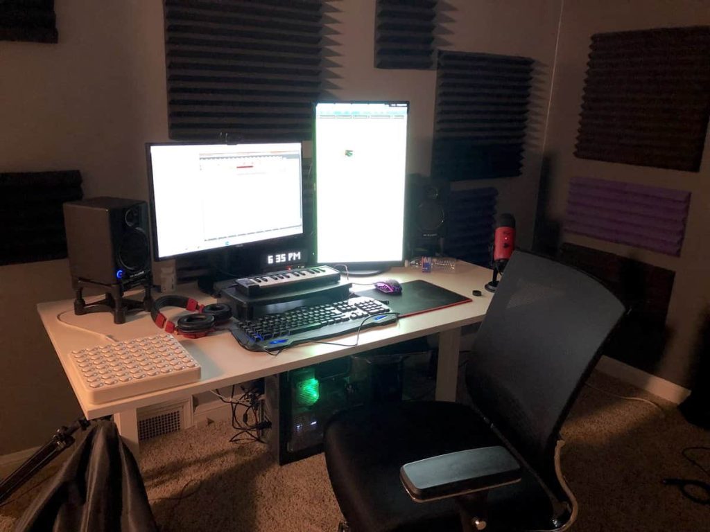 Ideal Viewing Distance From Monitor | How Far To Sit From Display?