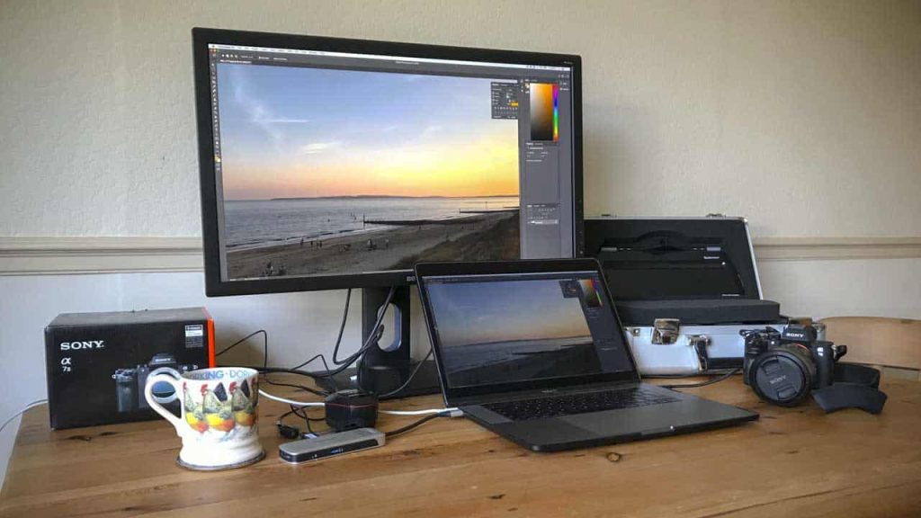 Ideal Viewing Distance From Monitor | How Far To Sit From Display?