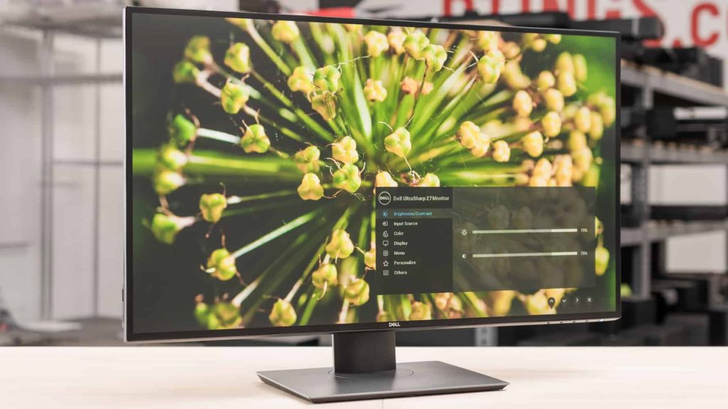 Dell U2723QE Review - Gadget Review