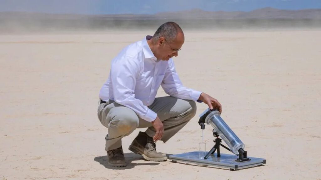 Nobel Laureate Invents Device to Pull Thousands of Liters of Water From ...