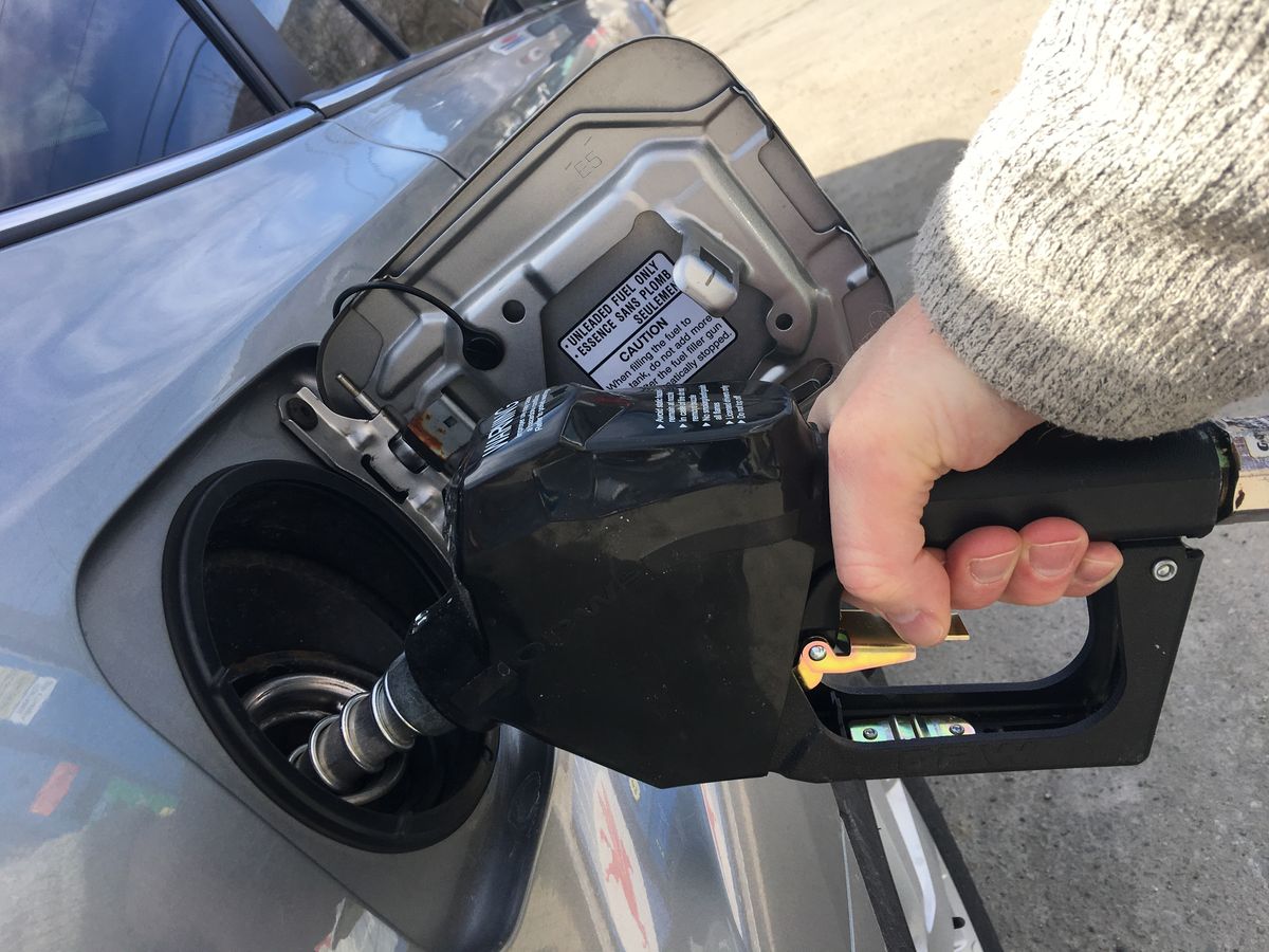 18 Things You Should Never Do to Your Automatic Transmission - Gadget ...
