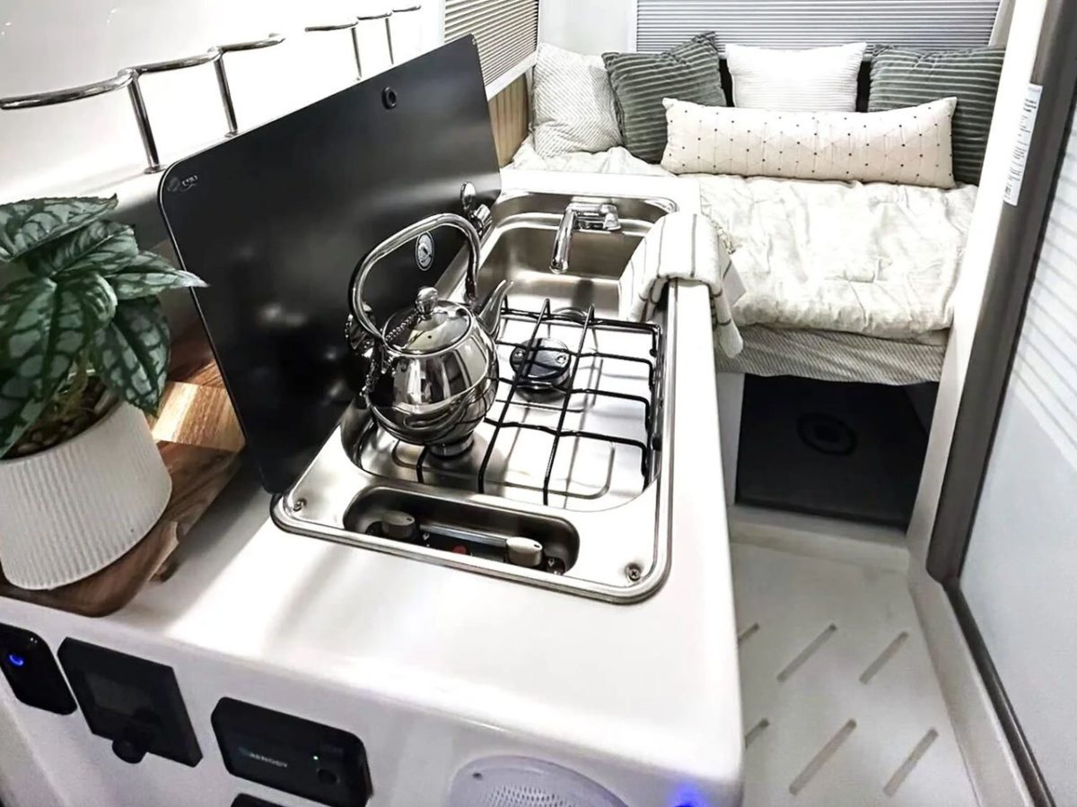 The Lightweight Luxury Camper Redefining Compact Adventures - Gadget Review