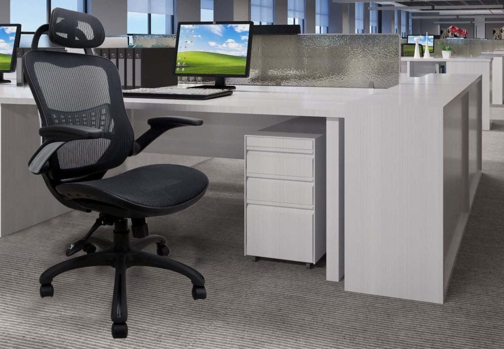Mesh Bottom Vs. Cushion Bottom Office Chairs | Learn The Difference