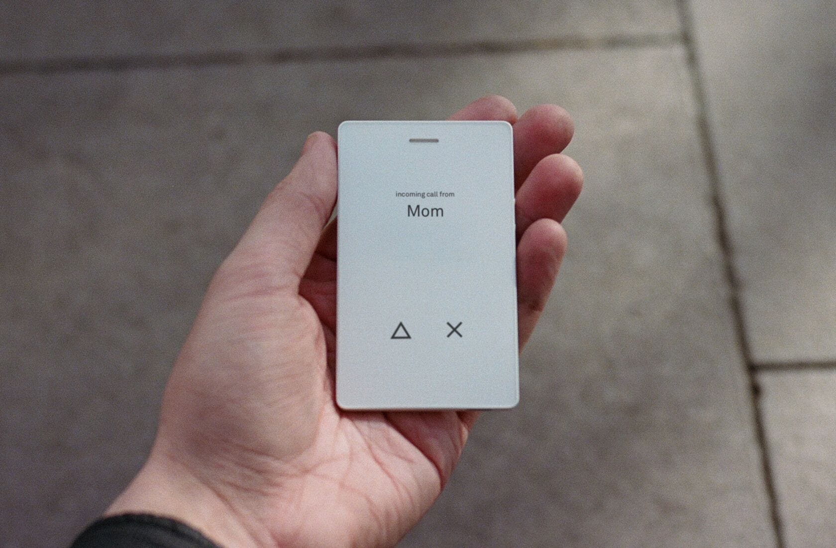 10 Dumbphones That Help You Unplug and Live in the Moment - Gadget Review