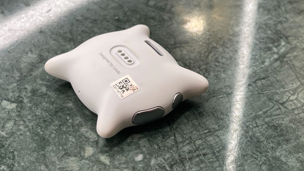 CES 2026: Looki Unveils 'Proactive' AI Camera That Captures Important ...