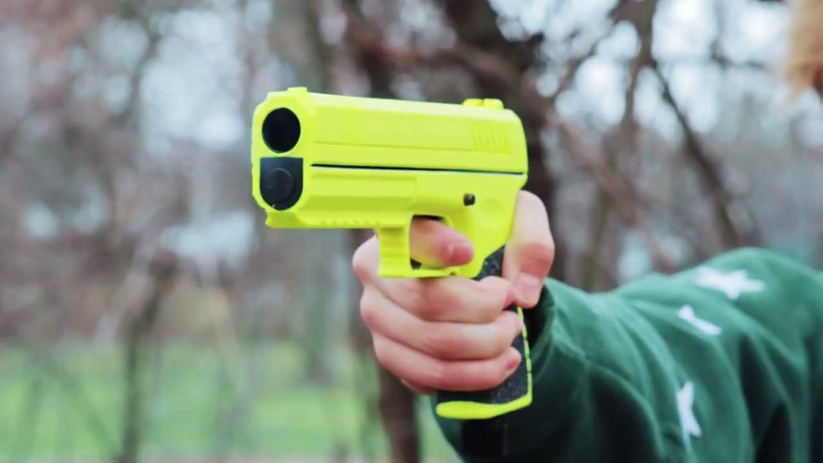 40 Legal Self-Defense Gadgets on Amazon That Will Actually Keep You ...