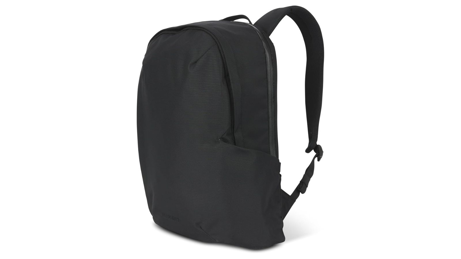 15 Lightweight Travel Backpacks That Outsmart Airline Baggage Fees ...