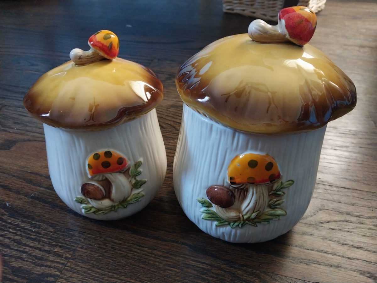 21 Iconic '70s Kitchen Items That Everyone Had - Gadget Review