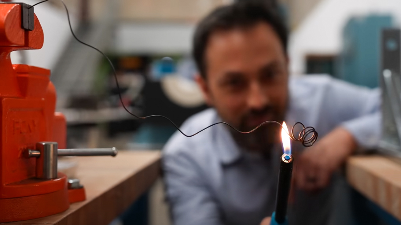 How NASA Reinvented the Wheel with "Unbreakable" Metal - Gadget Review