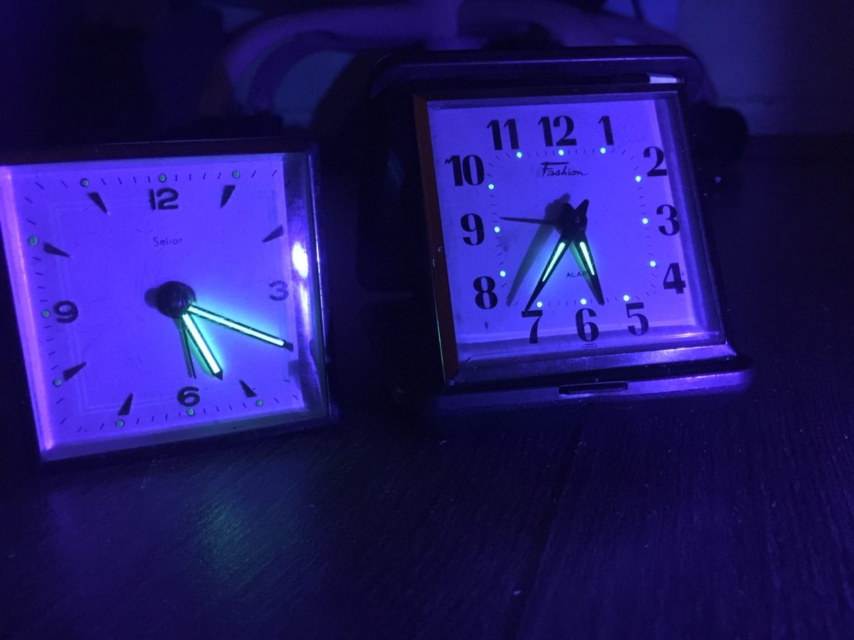 21 Tech Gadgets That Were Once Considered Safe and Now Dangerous ...