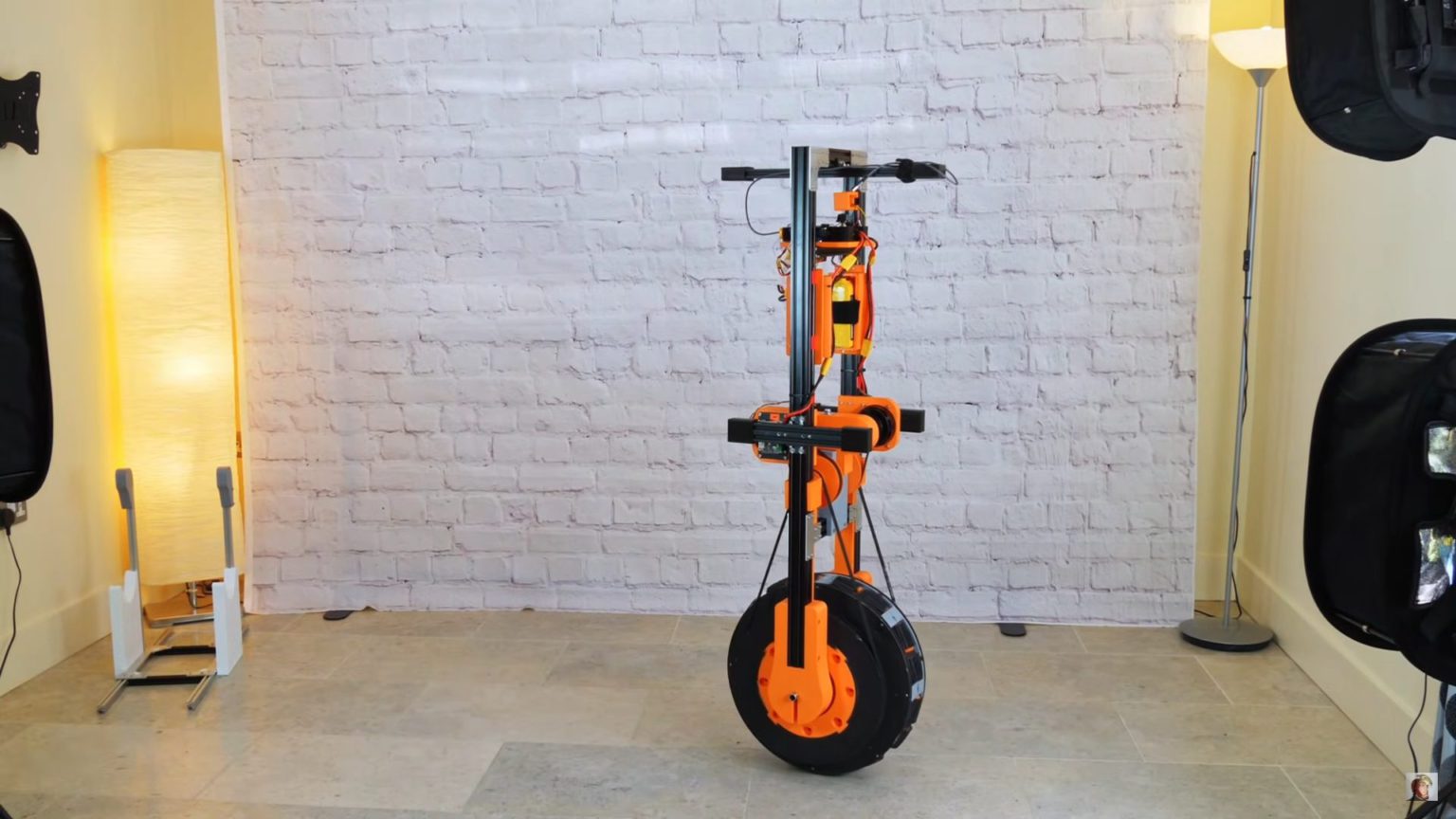 James Bruton's Self-Balancing Unicycle Defies Conventional Wheel Design ...
