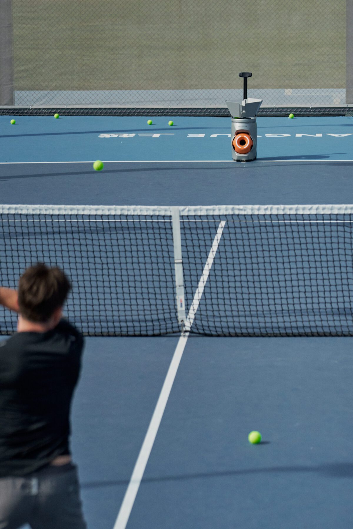 LUMISTAR's AI Tennis Partner Adapts to Your Game in Real-Time - Gadget ...