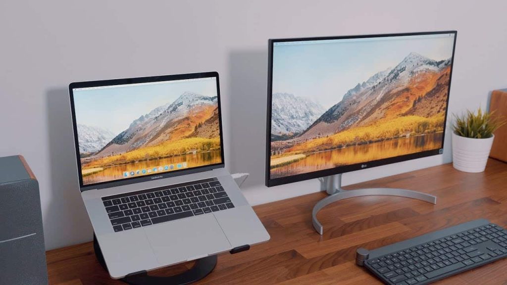 Best Monitor For Watching Movies ~ Top Multimedia Displays
