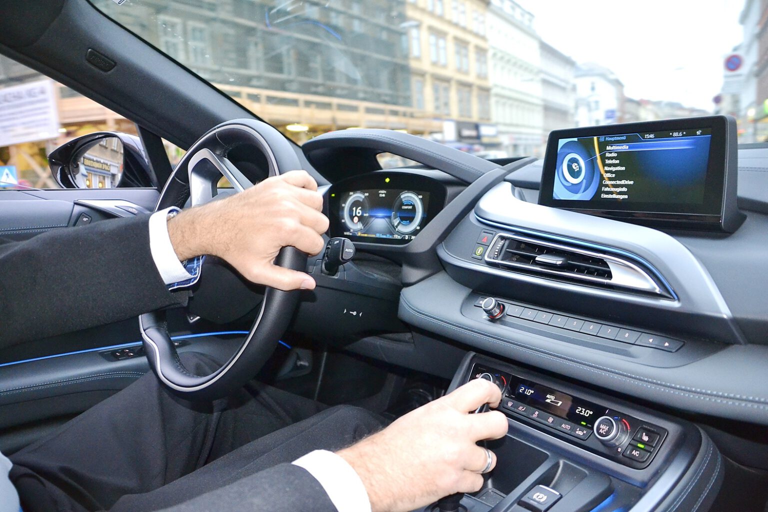 What Happened to Manual Transmissions? - Gadget Review