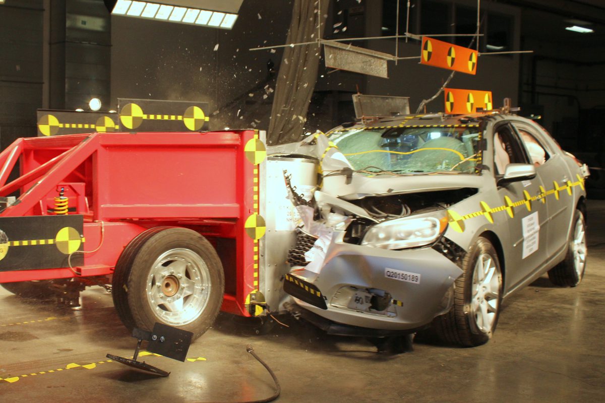 The Crash Test Scandal: Why That 5-Star Safety Rating Is a Lie - Gadget ...