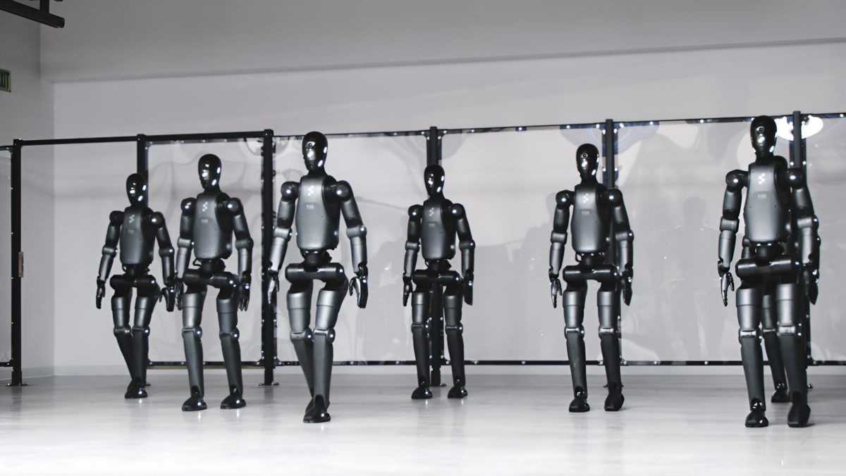 Robots Marching Like An Army: Figure's AI Breakthrough - Gadget Review