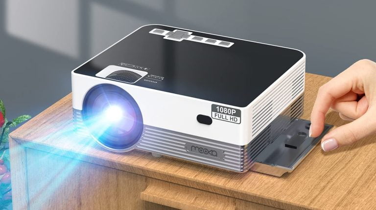 How To Focus Projector | How To Adjust Projector Focus