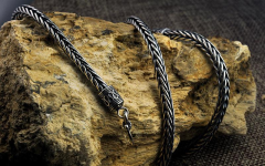 41 Mythical Objects & Weapons of Power - Gadget Review