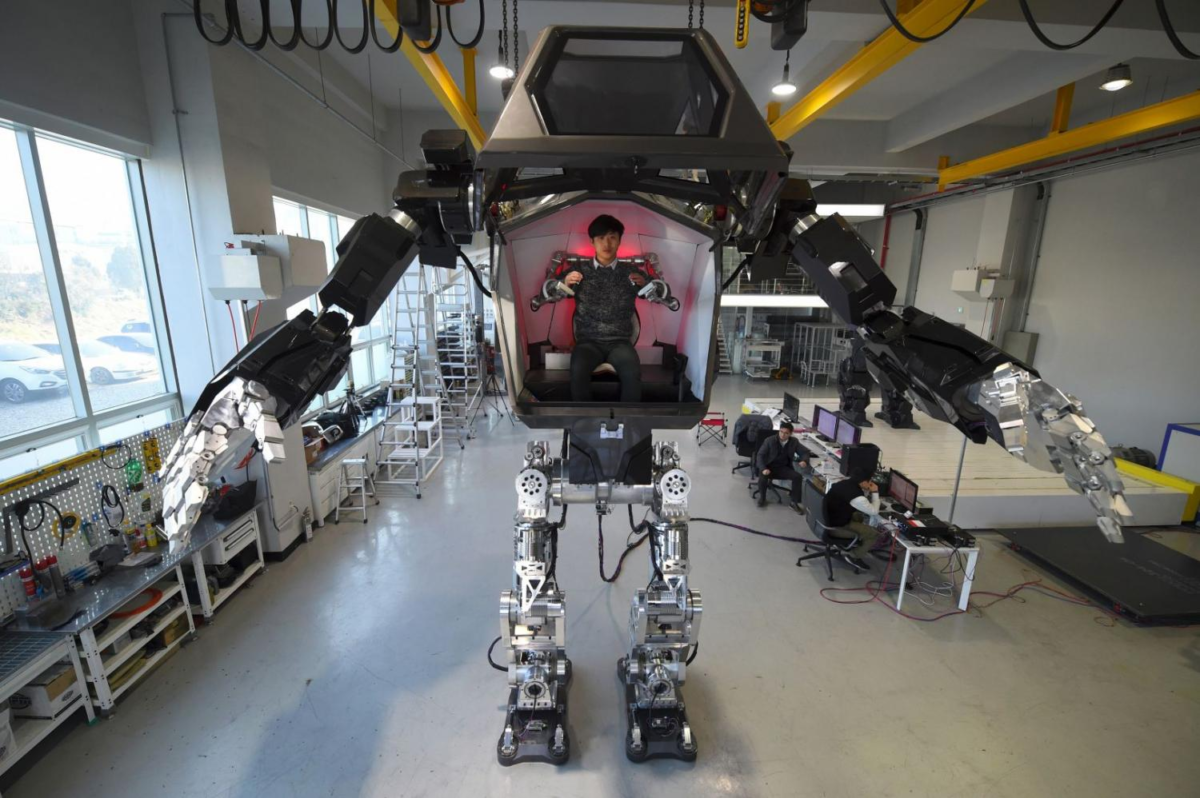 10 Advanced Military Robots Actively Replacing Humans on the ...
