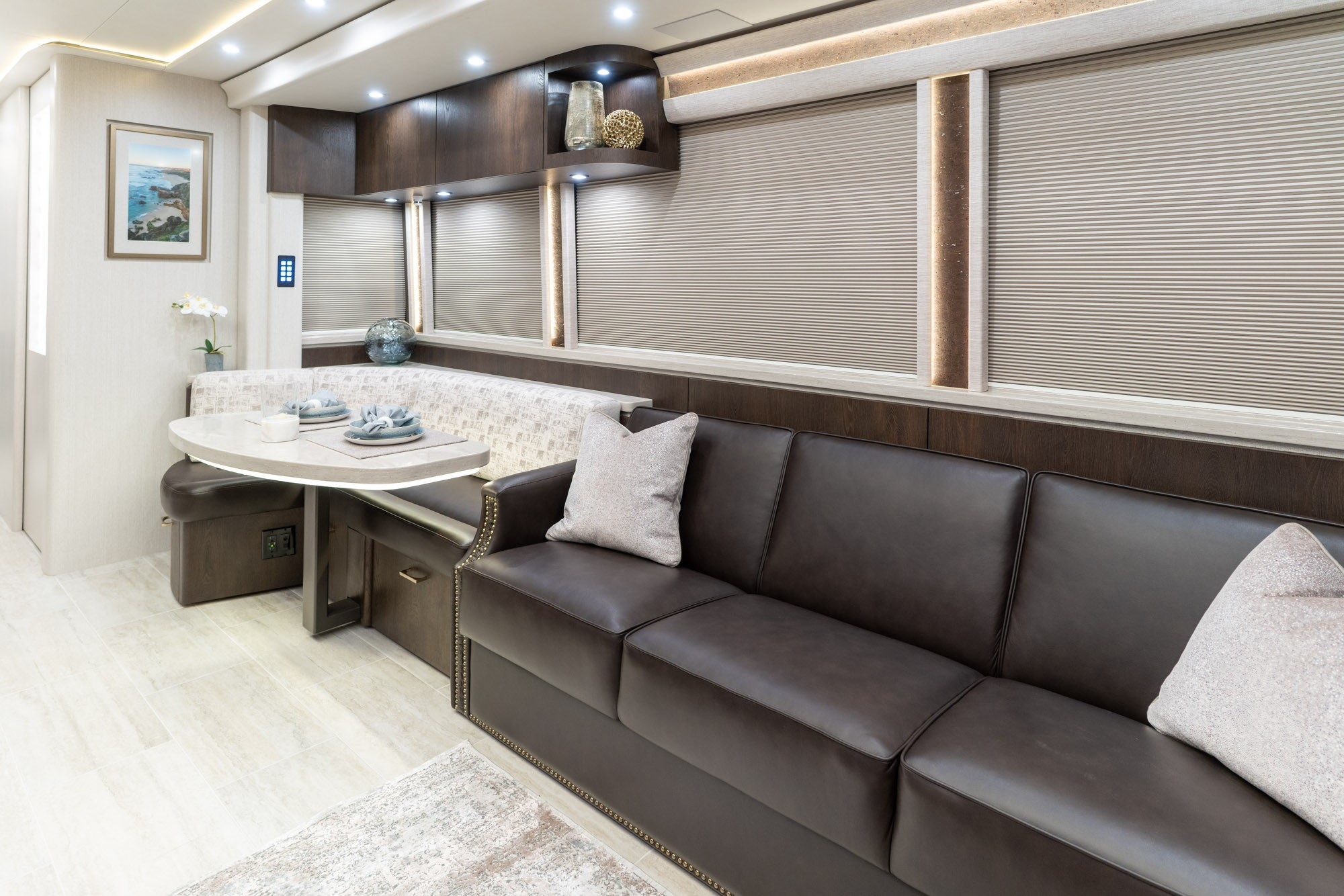 14 Coolest Motorhomes in the World - Gadget Review