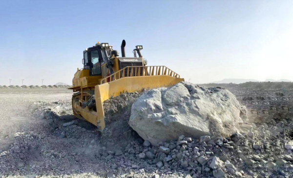 10 of the World's Most Powerful Bulldozers Ever Built - Gadget Review