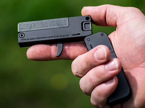 20 Self-Defense Gadgets To Keep You Safe in Every Situation - Gadget Review