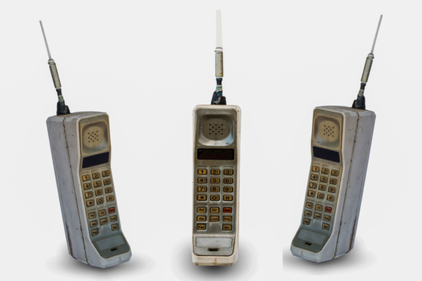 How the Telephone Evolved Over 164 Years: From Bell to Smartphones ...