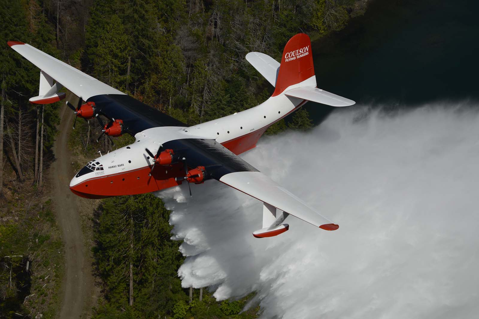 Top 15 Coolest Amphibious Planes That Defy Gravity and Water - Gadget ...