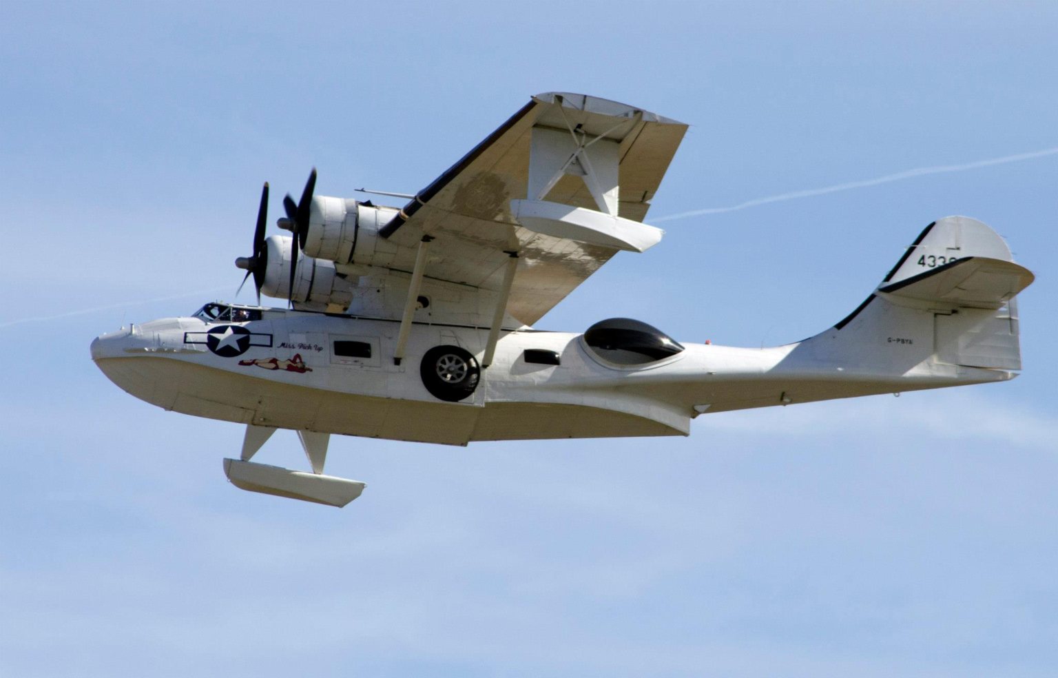 Top 15 Coolest Amphibious Planes That Defy Gravity and Water - Gadget ...
