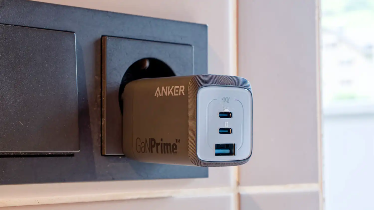 6 of the Best USB-C Chargers, According to Experts - Gadget Review