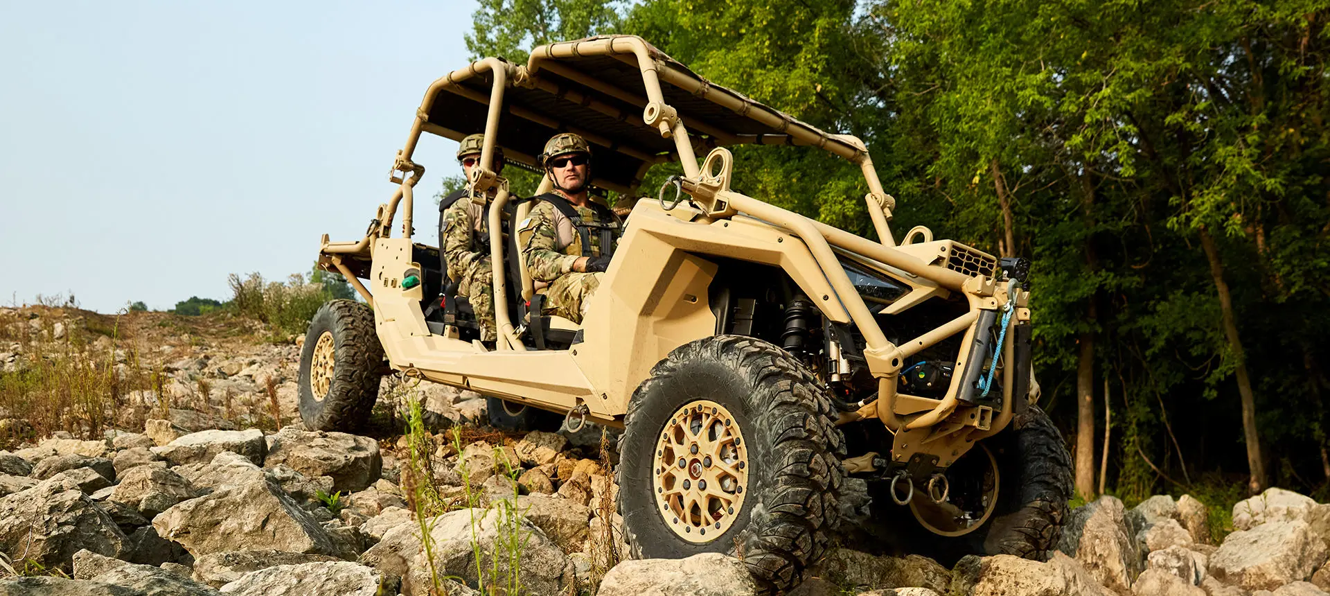 20 Smallest Military Vehicles in The World - Gadget Review