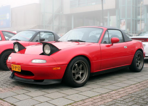 9 Retro Car Features You'll (Probably) Never See Again - Gadget Review