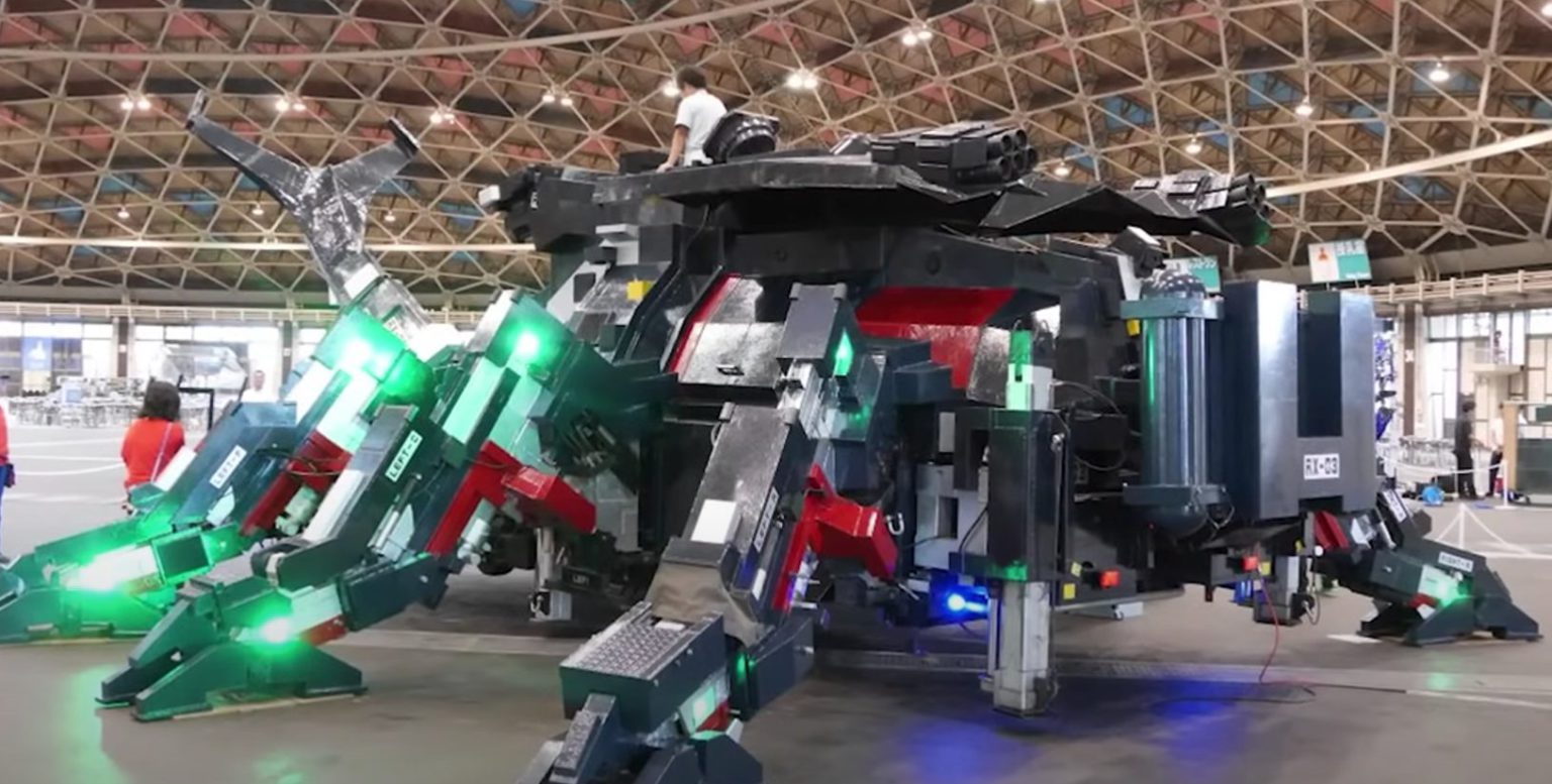 13 Most Incredible Giant Robots From Around the World - Gadget Review