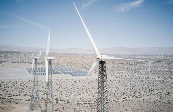The Biggest Problem With Wind Energy - Gadget Review