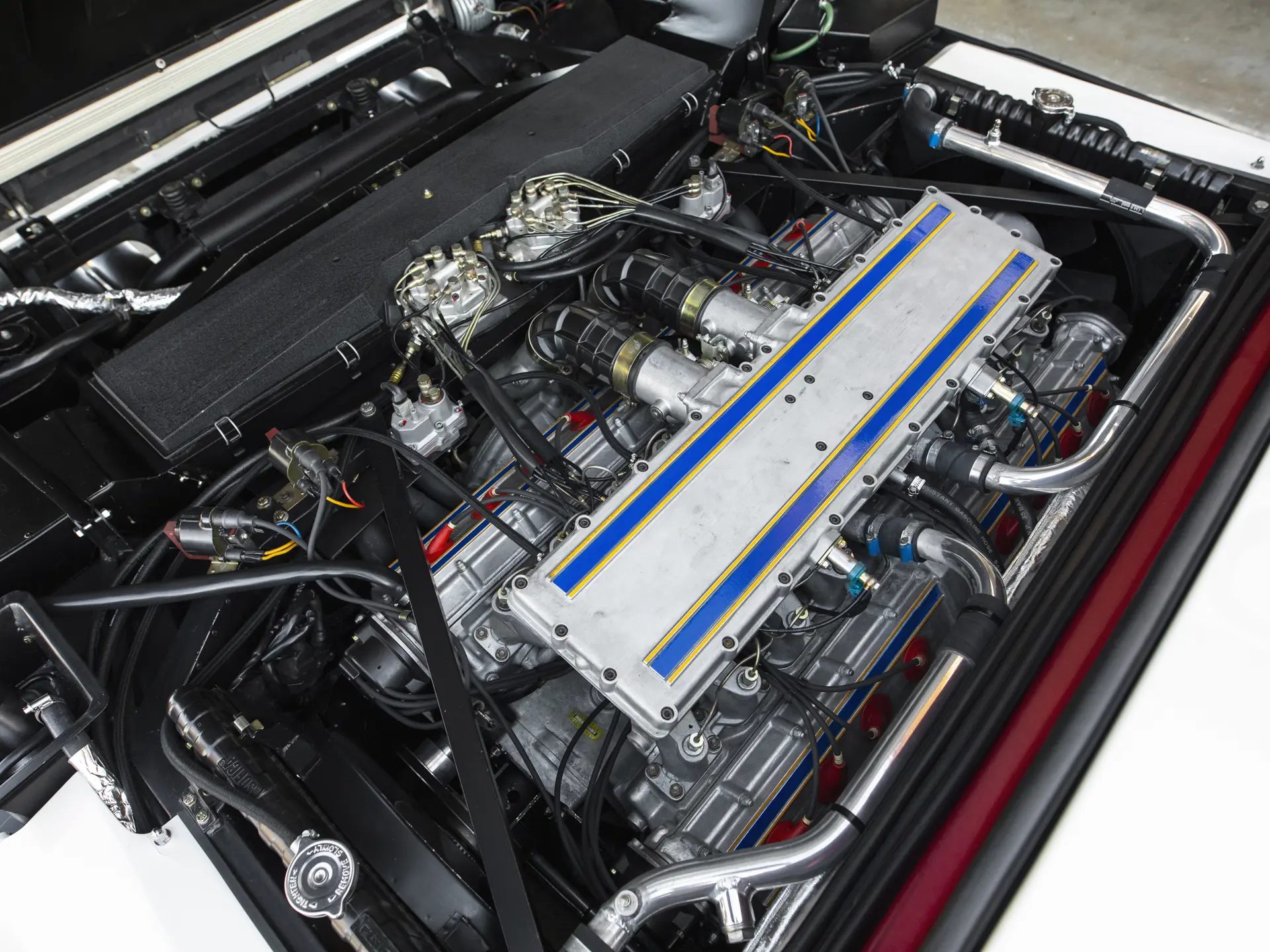 25 of the Rarest Car Engines Ever Used in Production Vehicles - Gadget ...