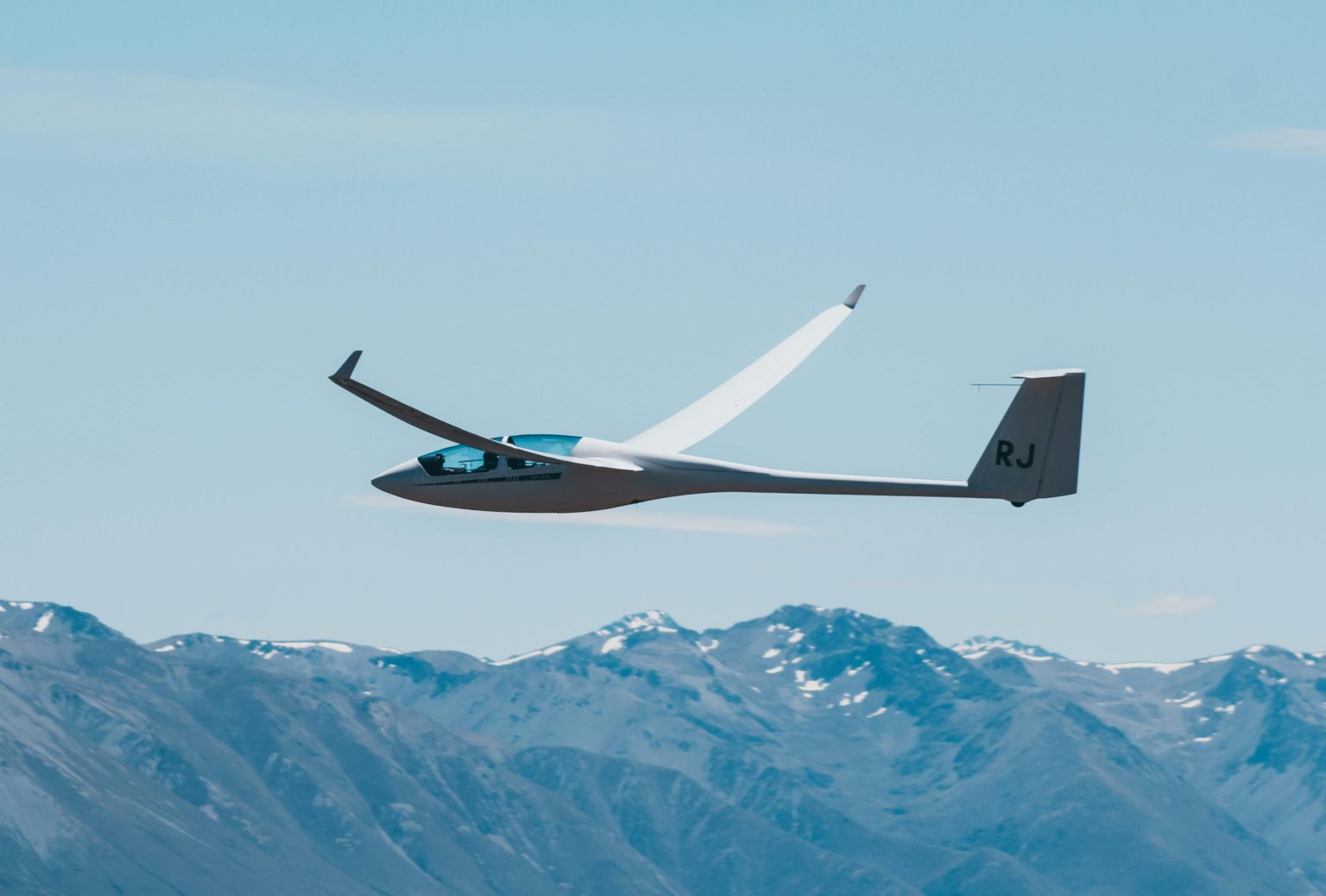 From 564 MPH Gliders to Millennium Falcons: The Wildest RC Builds Ever ...