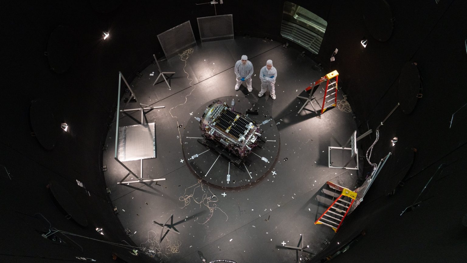 A $250 Million Telescope Is Falling to Its Death. A Lone Robot Has One ...