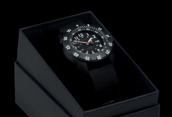 Top 15 Best Tactical Watches Every Man Needs - Gadget Review