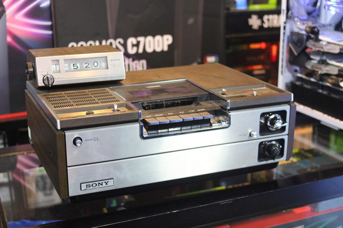 23 Iconic 1970s Gadgets That Were Way Ahead of Their Time - Gadget Review