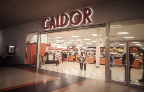 17 Iconic Stores from the 1970s That We Loved and Lost - Gadget Review
