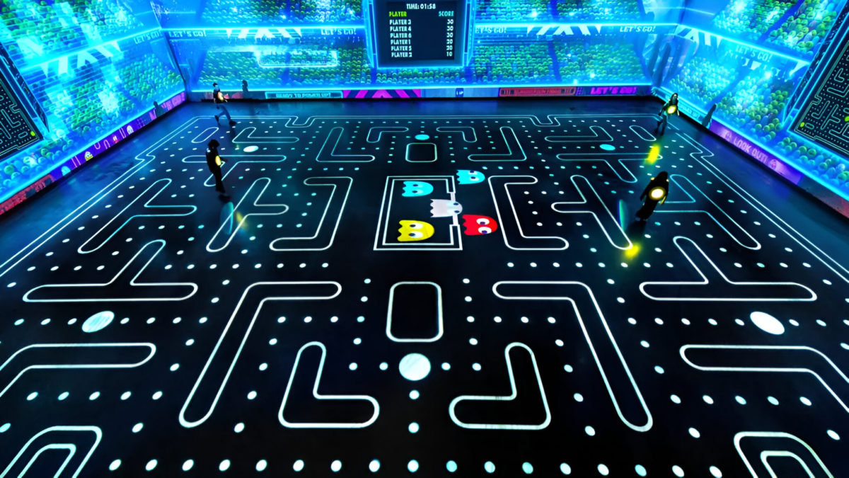 Pac-Man Live: The Classic Arcade Game Jumps Into Reality - Gadget Review