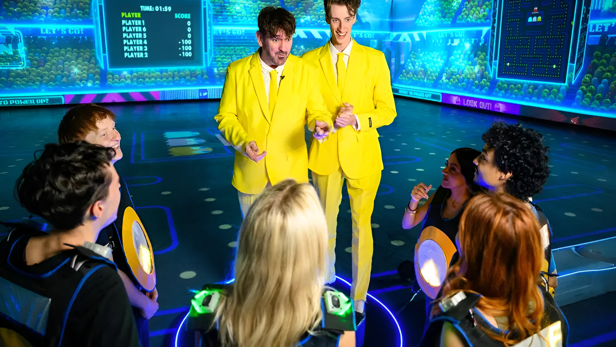 Pac-Man Live: The Classic Arcade Game Jumps Into Reality - Gadget Review