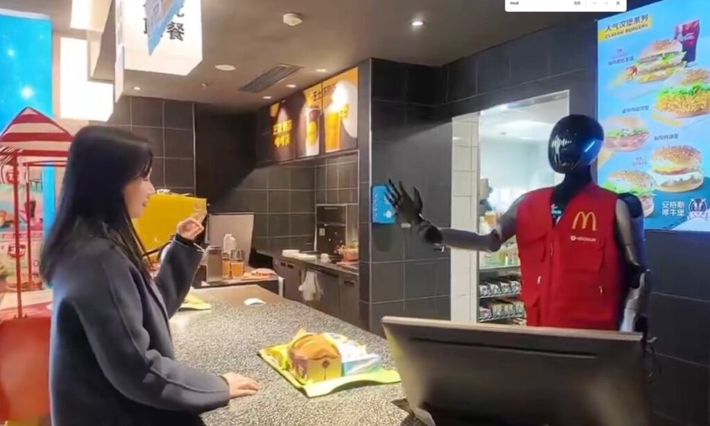Moya Biometric Robot Has 92% Human Walking Accuracy & Body Heat ...