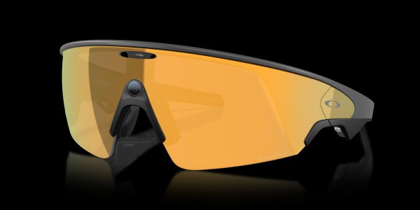 Meta's Oakley Vanguard Turns Athletes Into Cyborgs - Gadget Review