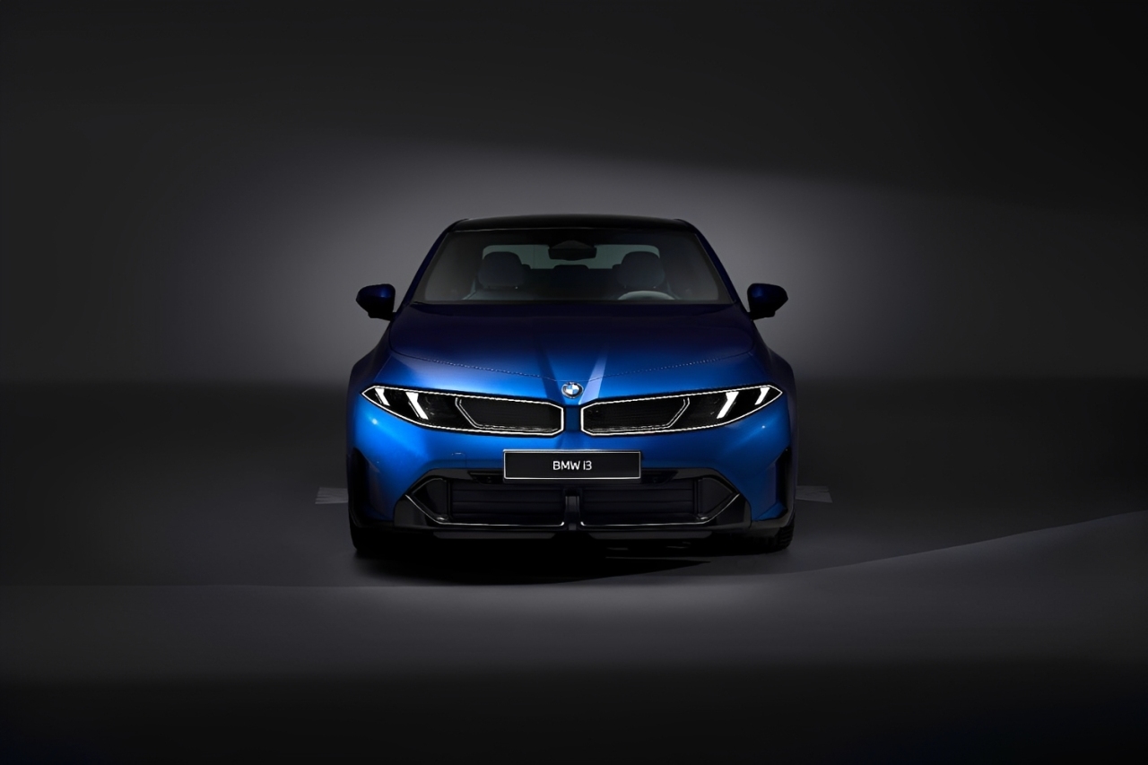 The 559-Mile Mic-Drop: Why BMW’s New i3 Just Made Tesla’s Range Look ...